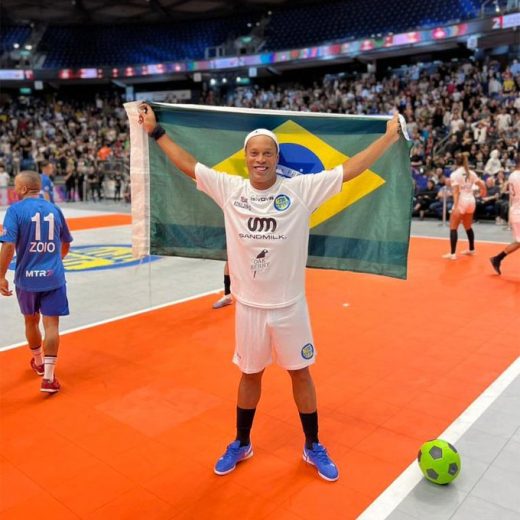 Ronaldinho en Israel: "Gracias por tanto cariño" - Cadena Judía